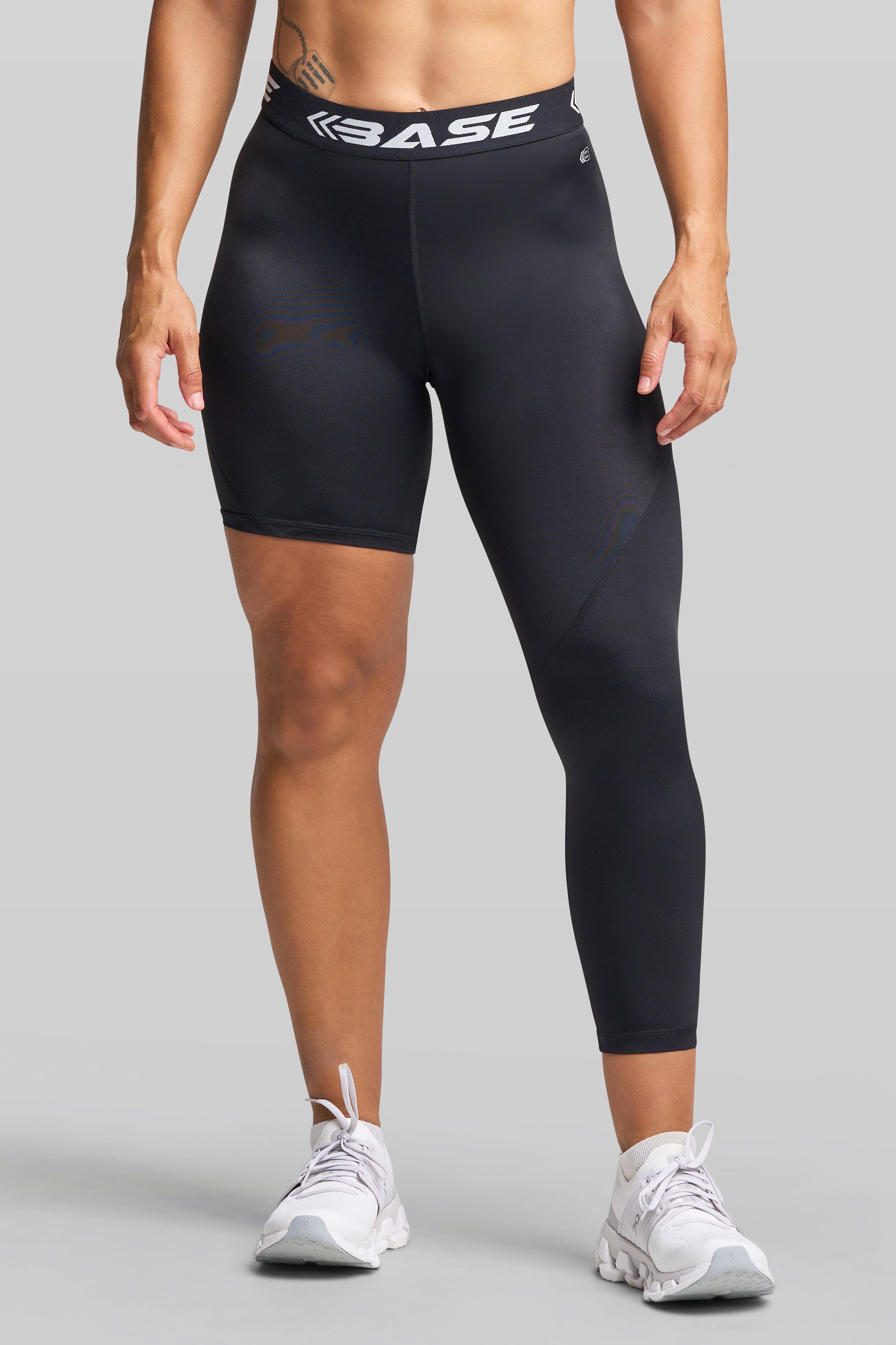Women's 7/8 Base Layer Adapted Tight | Right Leg Short Performance ...